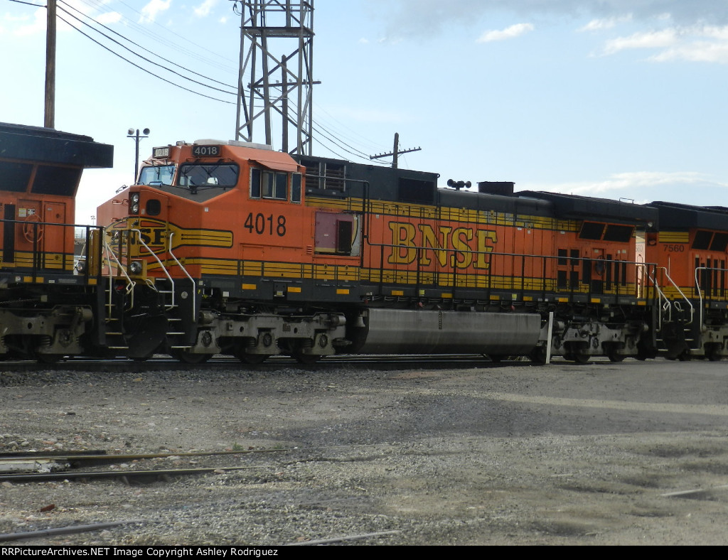 BNSF 4018